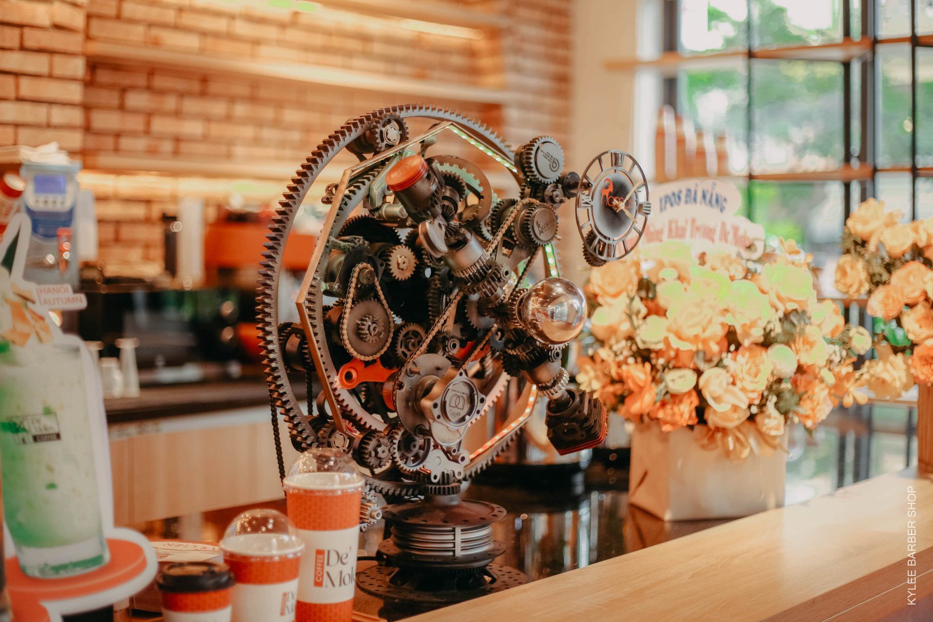 De'Molen Coffee - Cà phê Cối Xay Gió giữa lòng Đà Nẵng - Học Viện Đào ...